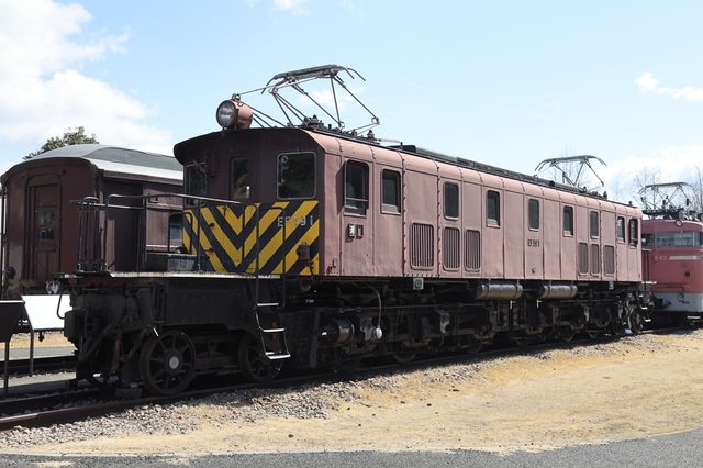 碓氷峠鉄道文化むら訪問記（20）2機の「EF59形」: 新・金失いの道ゆけば